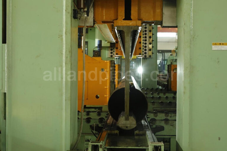 LSAW Steel Pipe: UOE vs JCOE Process | Allland steel pipe | Allland